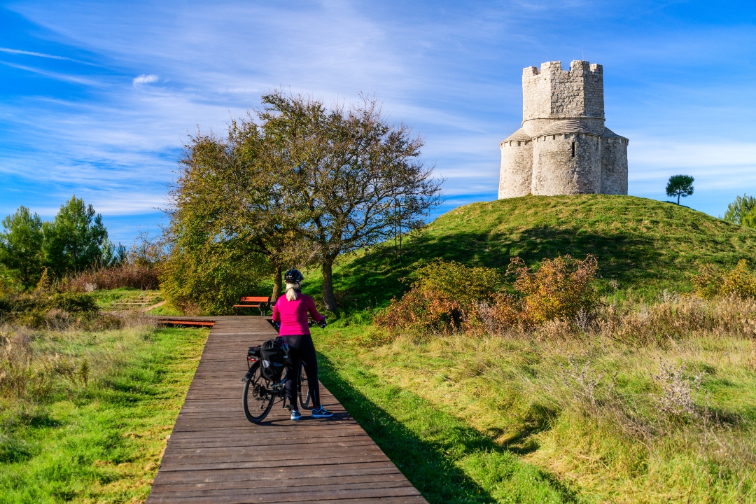 Euro Velo 8 - La route au cœur de la Méditerranée